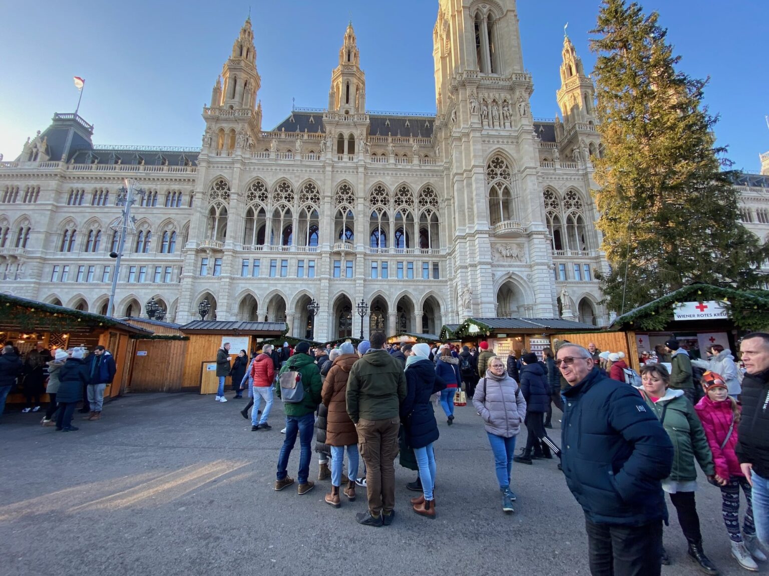 Christmas market at Rathausplatz in Vienna - Everything about Vienna